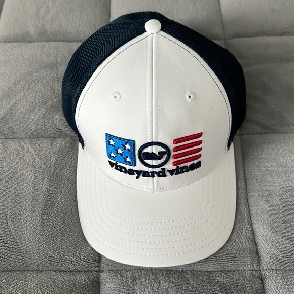 Vineyard Vines | Accessories | Mens Vineyard Vines Snapback Hat Nwot ...